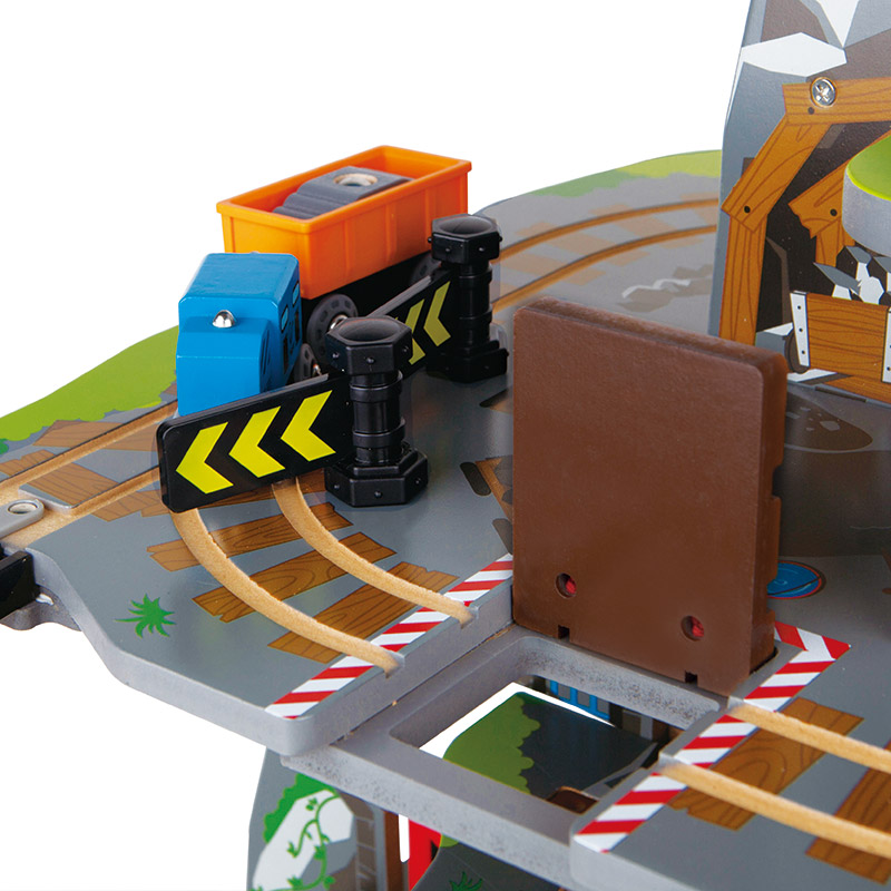 Circuito de Tren: Mina Montaña de Hape en MiniKidz
